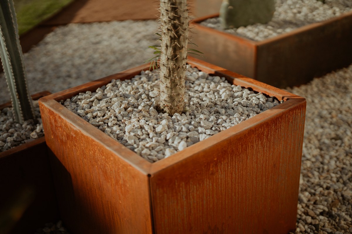 Planter Boxes - Lander Metals