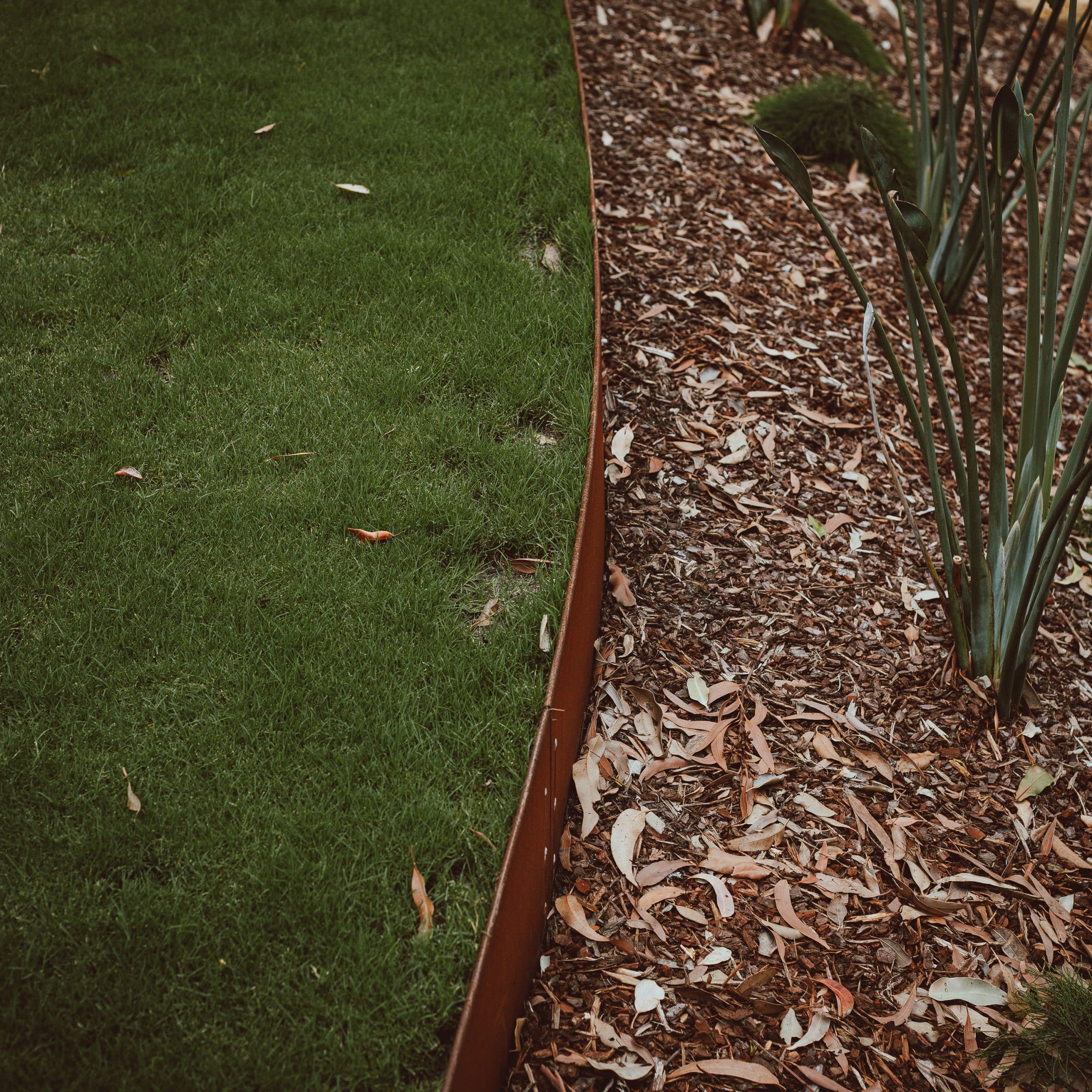Garden Edging - Durable Corten & Galvanised Garden Edging - Lander Metals